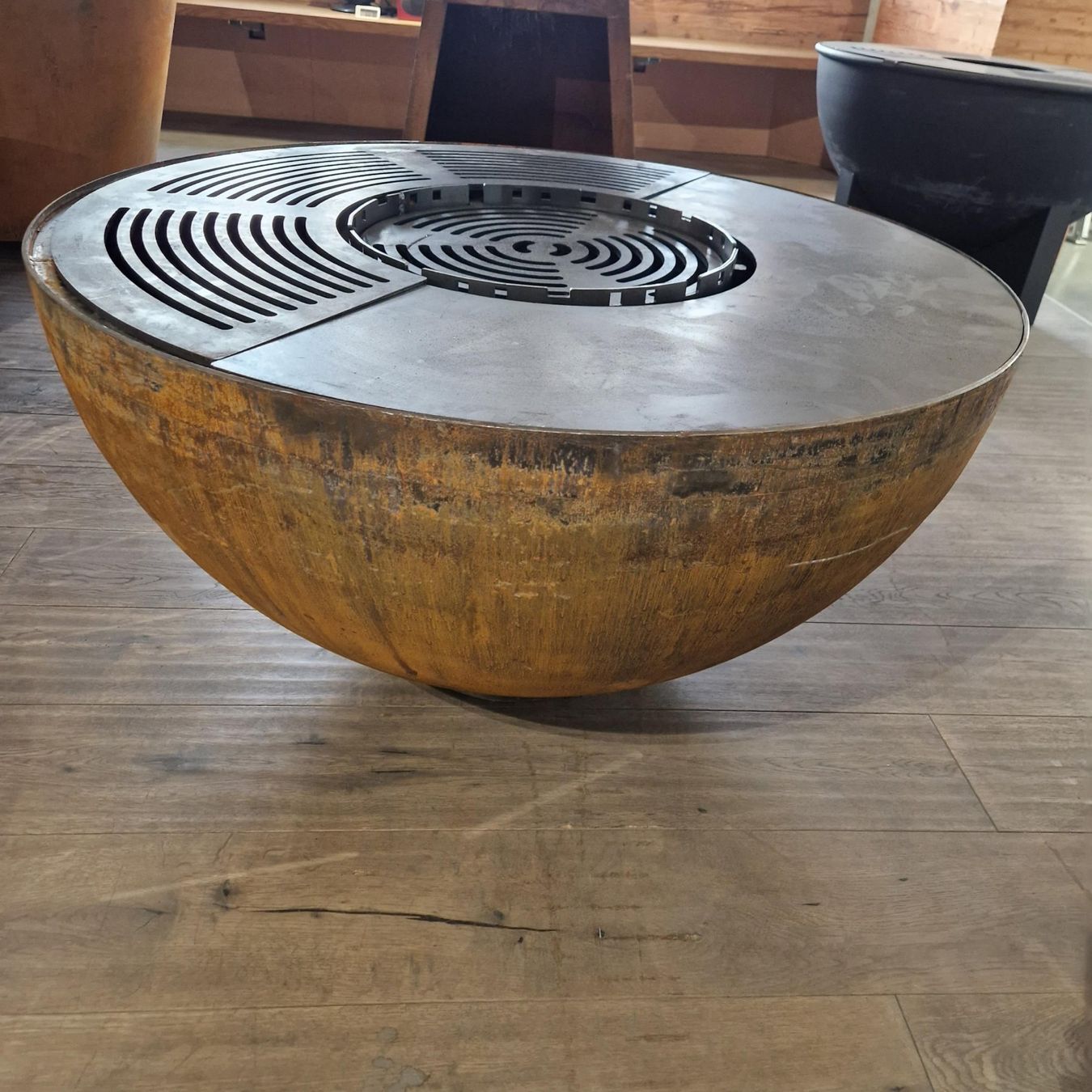Occ. Mr. Grill Feuerschale Rusty mit Grillring 100cm und Zub (Gebraucht ...