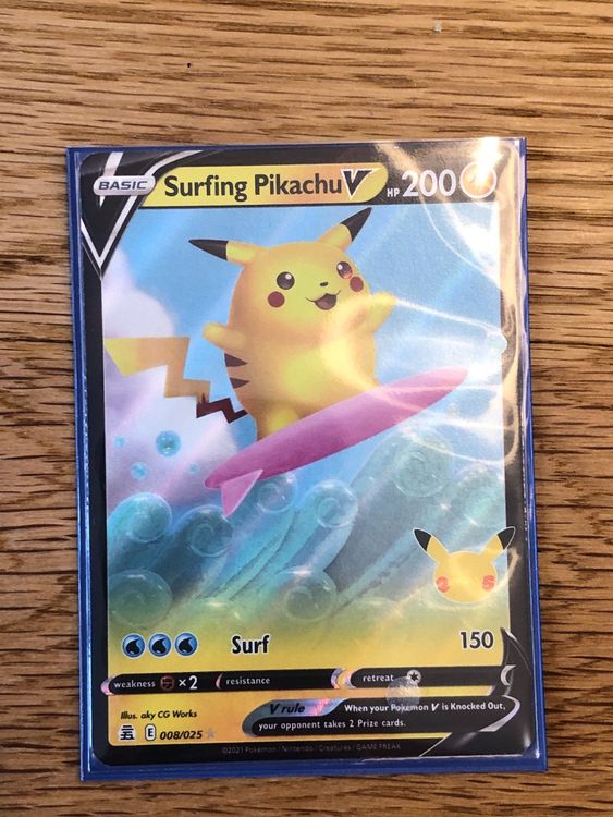 Surfing Pikachu V - Celebrations EN (Neu (gemäss Beschreibung)) in ...
