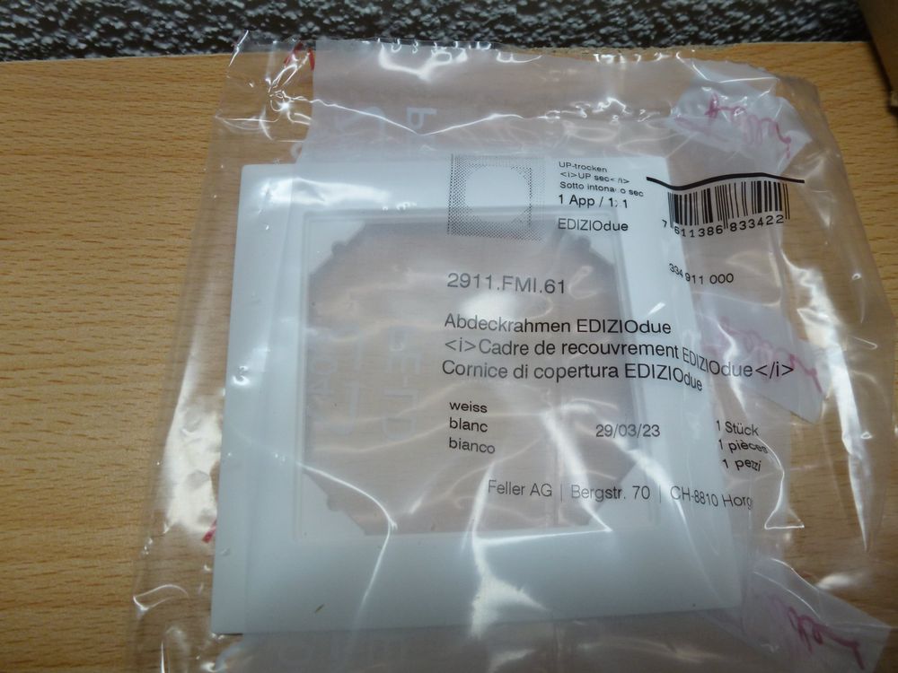 Feller Edizio Due UP 2 x RJ45 ws mit 2 Digitus Keystone Modu (Neu und ...