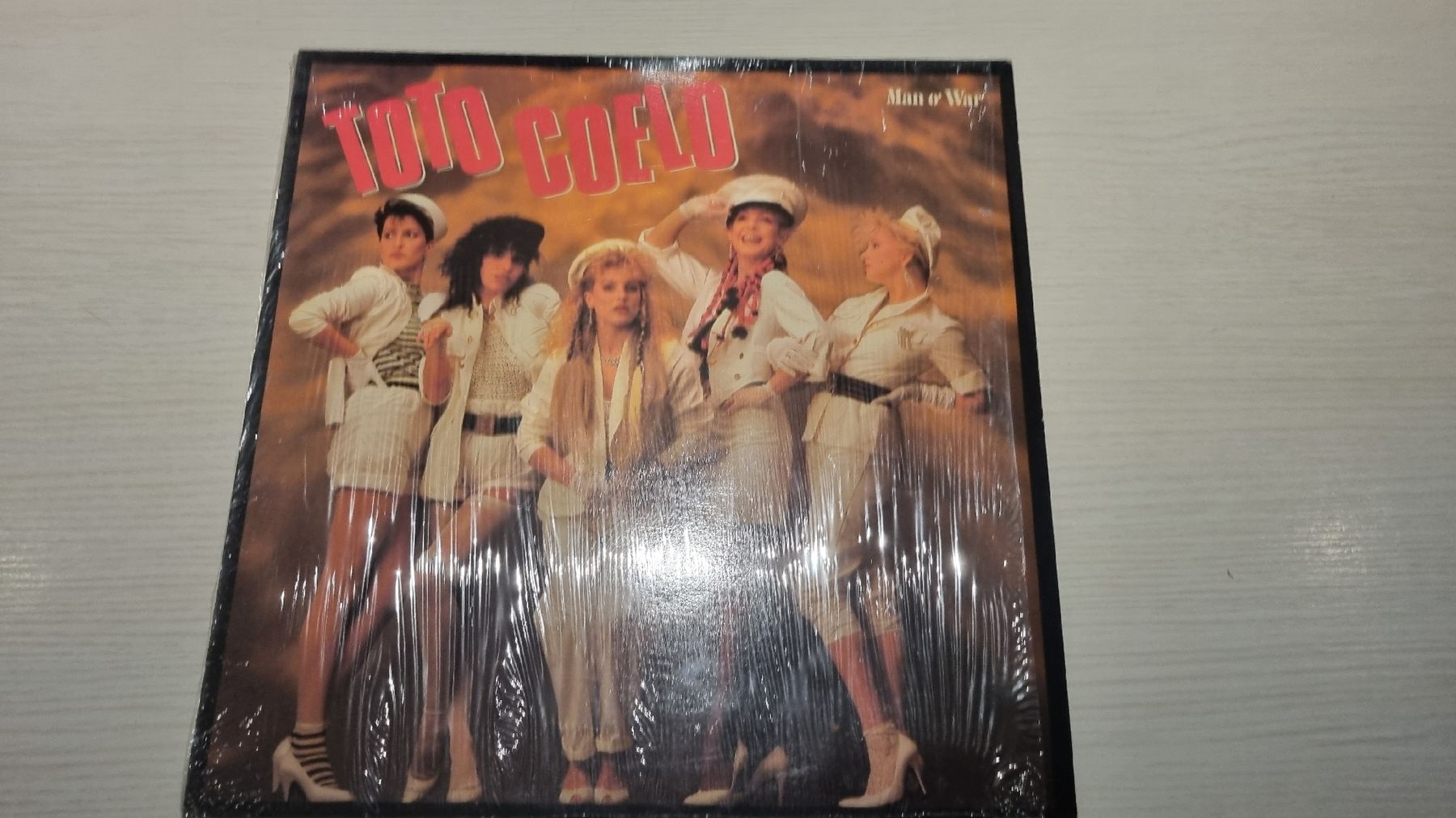 Toto Coelo - Man o' War LP, rare et en excellent état! (D'occasion) à ...