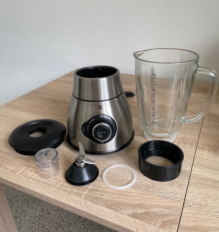 WMF Kult pro Cromargan Standmixer 1400 Watt, Glas 1.8l | Kaufen auf Ricardo