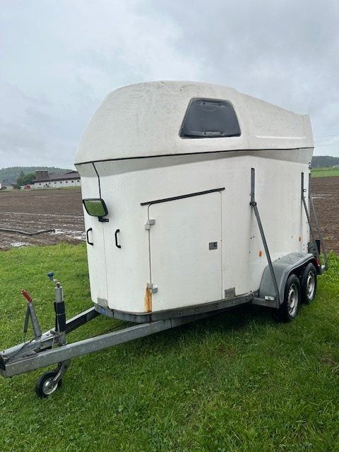 2er Vollpolyester Pferdeanhänger | Kaufen auf Ricardo