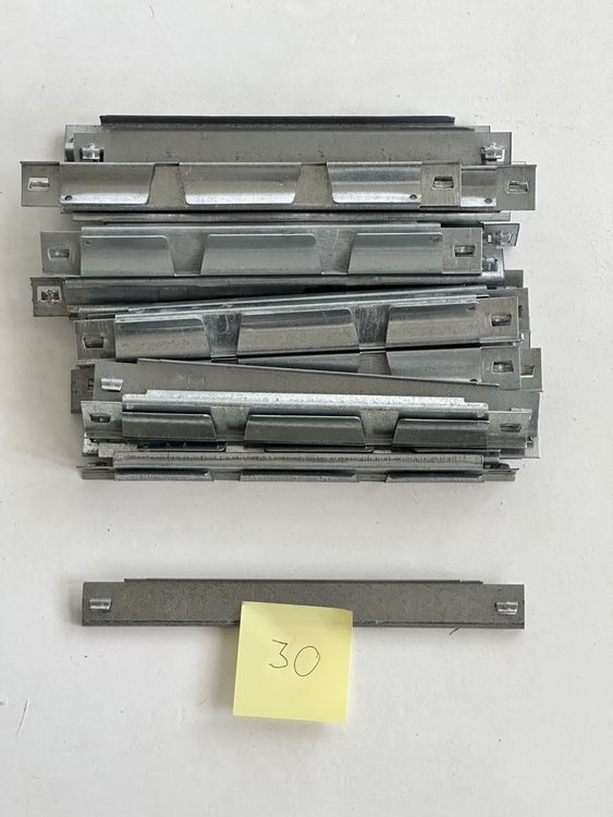 Errex Tablarträger 30cm, 30 Stück (Gebraucht) in zürich für CHF 30 ...