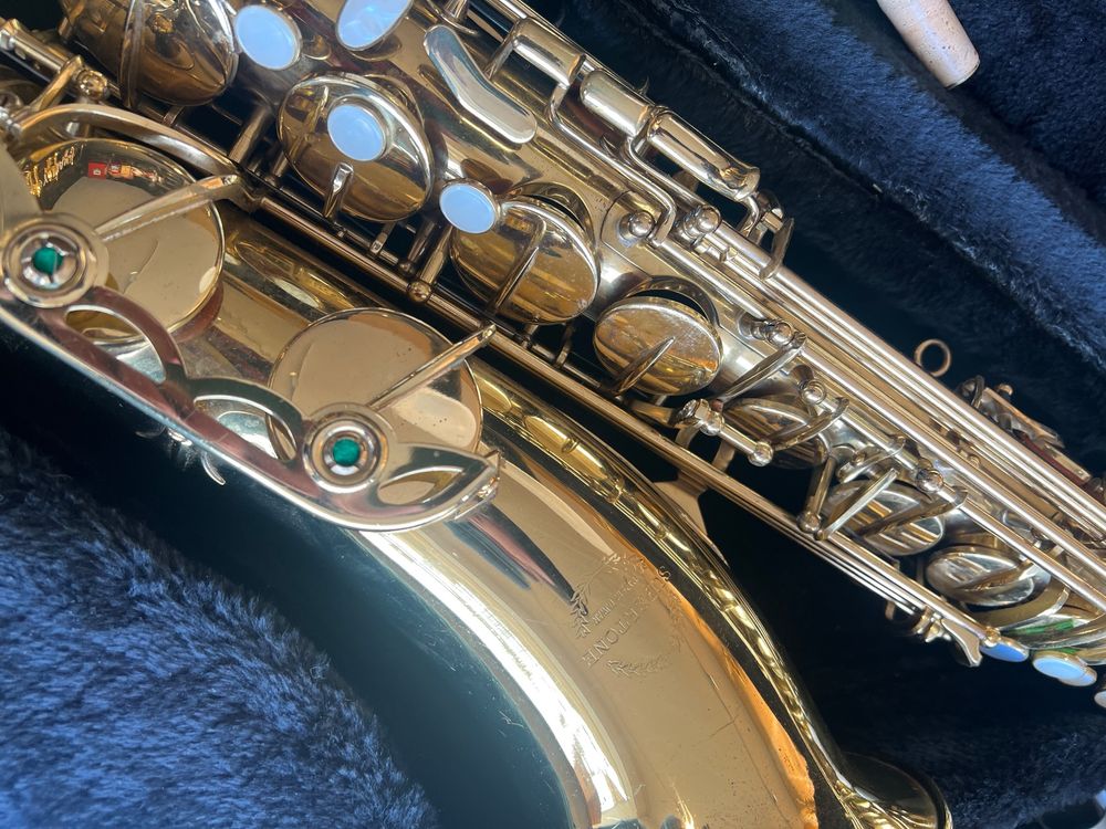 Tenor Saxophon (Gebraucht) in Riggisberg für CHF 251 – mit Lieferung ...