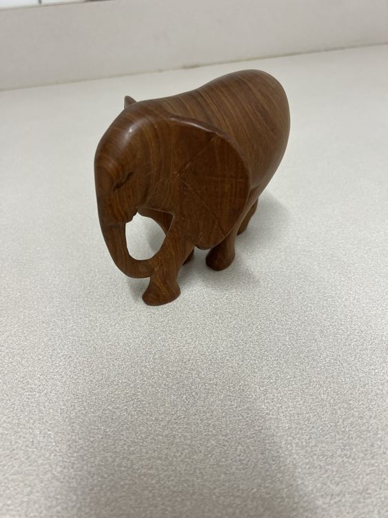 Holz Elefant Deko Figur, Handgeschnitzt, Vintage Look (Gebraucht) in ...