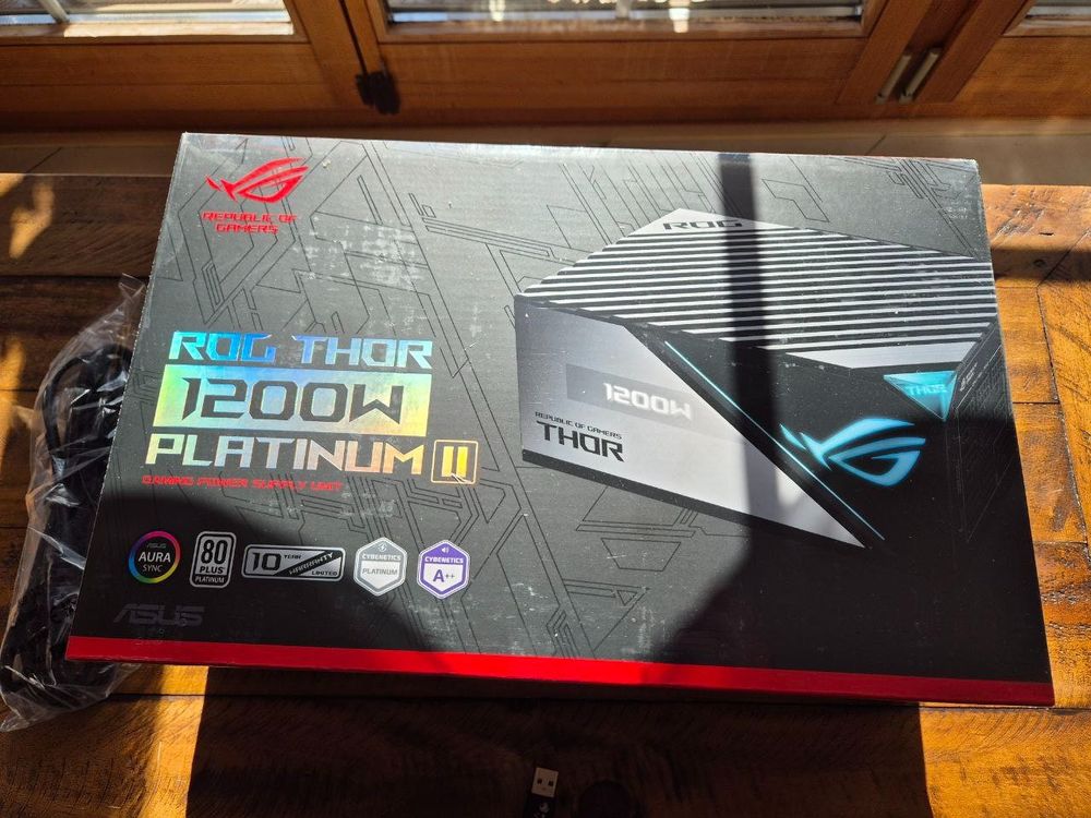 Neues ASUS ROG THOR 1200 Watt Platinum 2 Gaming RGB Netzteil (Neu und ...