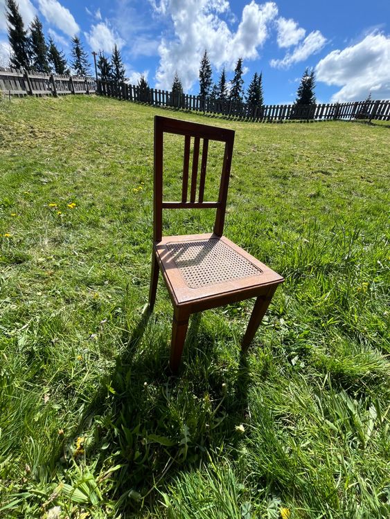 Antiker Holzstuhl mit Wiener Geflecht guter Zustand 4 Stk. (Gebraucht ...