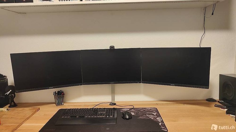 Triple Monitor Setup 24 Zoll (Gebraucht) in für CHF 340 – nur Abholung ...