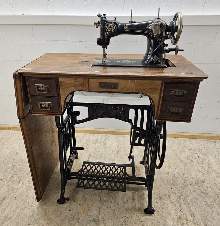 Vintage Nähmaschine Adler, schönes Dekor Stück (Gebraucht) in Dübendorf für CHF 50 – nur ...