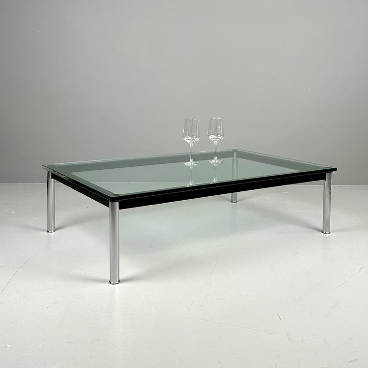 Couchtisch / coffee table "LC 10" von Le Corbusier (Gebraucht) in Zürich für CHF 431 – nur ...