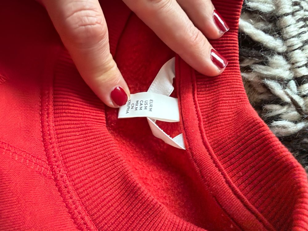 3 Pullis UNIQLO, H&M, scotch&soda Top Zustand GR S/M (Gebraucht) in Schindellegi für CHF 25 ...