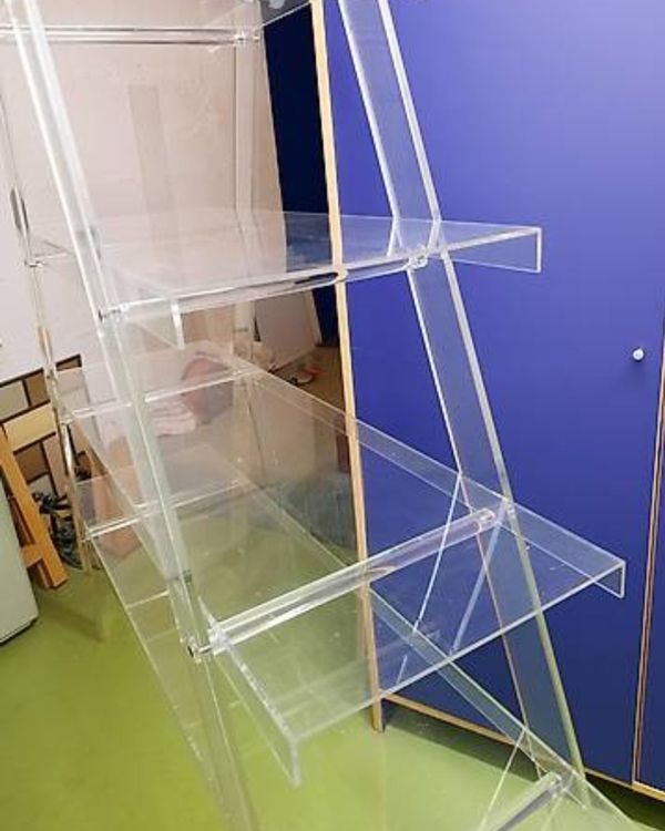 Plexiglas Regal (Gebraucht) in Niederglatt ZH für CHF 50 – nur Abholung ...