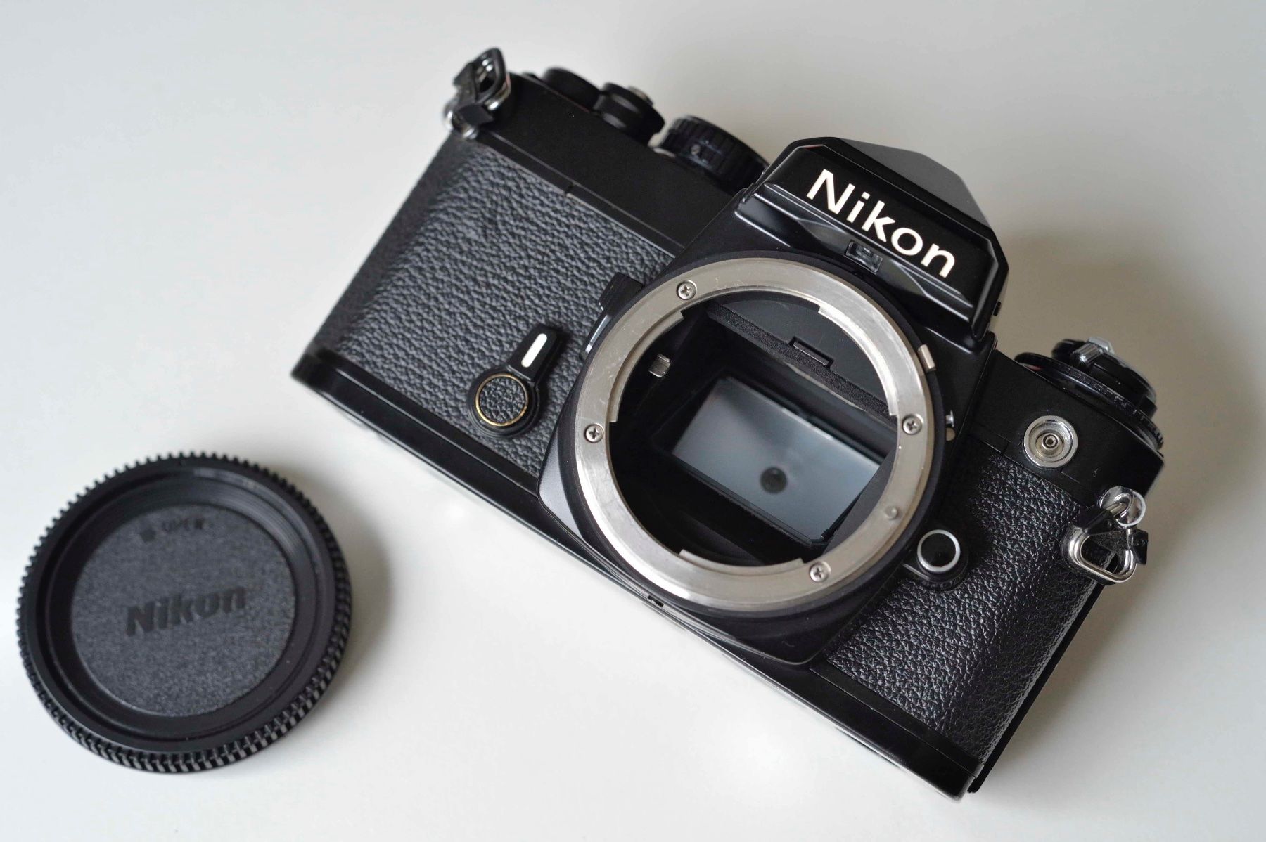 Nikon FE schwarz mit 50mm f1.8 AI - revidiert (Gebraucht) in ...