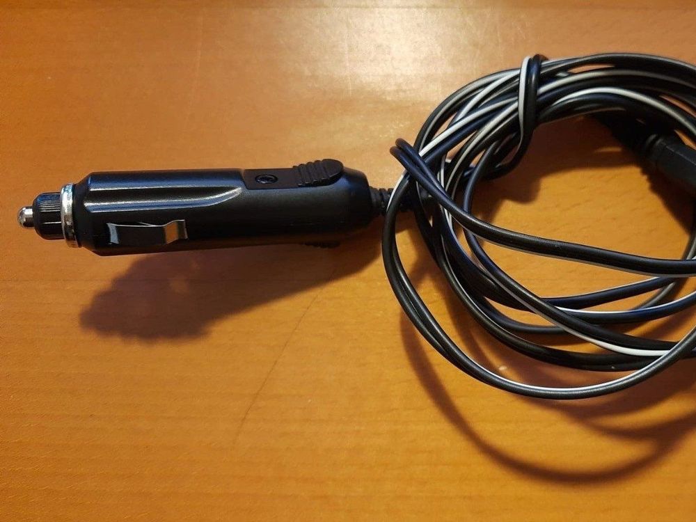 Ladestecker Auto 12V auf DC Stecker Barrel Jack 5.5x2.5mm | Kaufen auf ...