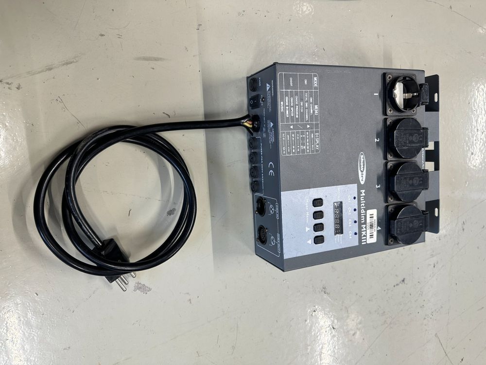 Divide Spectrum DIMMER PACK DMX DE 12 CANALES MODULAR 20A CANAL ...