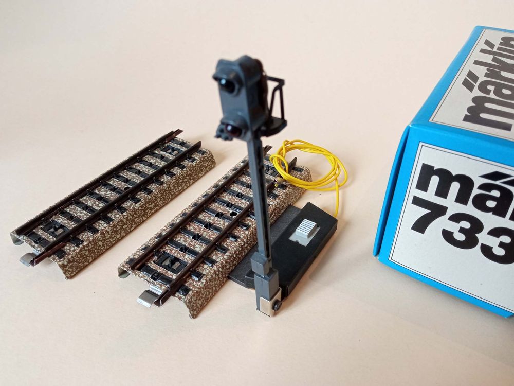 Märklin 7339 Lichthauptsignal (Gebraucht) in Riazzino für CHF 19 – mit Lieferung auf Ricardo kaufen
