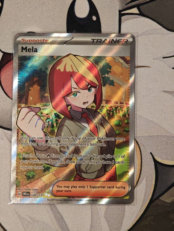 Carte Pokémon Mela 140/131 FR DRESSEUR FULL ART SV8A (Neu (gemäss ...