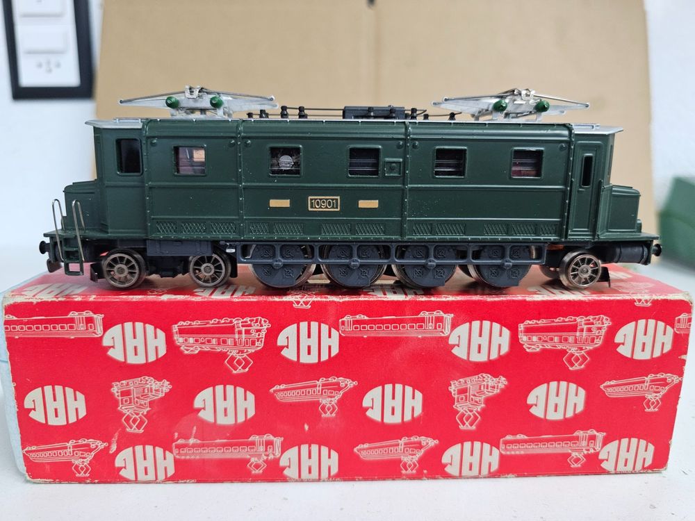 HAG 140 lok Ae 4/7 CFF 10901 dès 1.-fr (Gebraucht) in bassecourt für ...