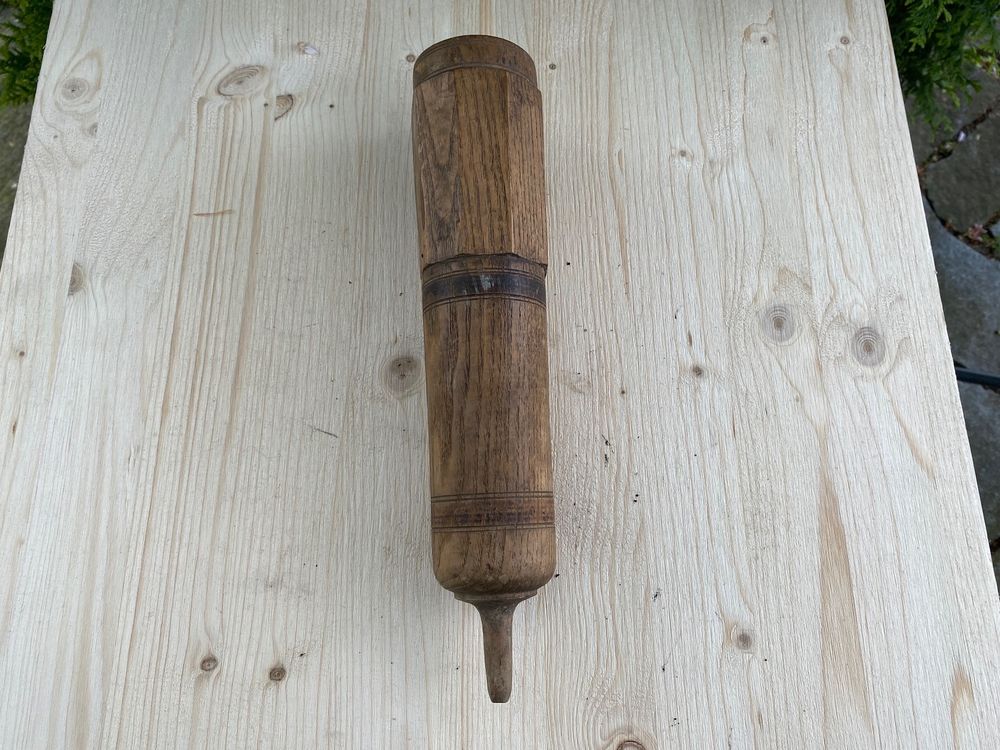 schöner alter Blumenhalter / Wetzsteinfass aus Holz (Gebraucht) in ...
