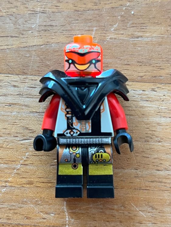 4 x LEGO Minifiguren Space Ufo Droiden, Top Zustand (Gebraucht) in ...