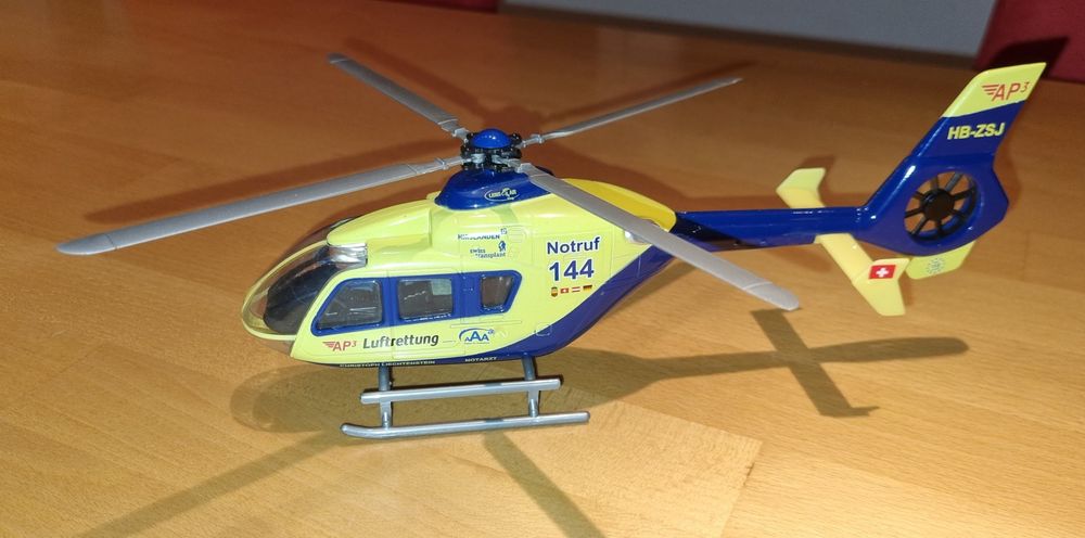 Ec135 Helikopter AAA Lions Air HB-ZSJ | Kaufen auf Ricardo