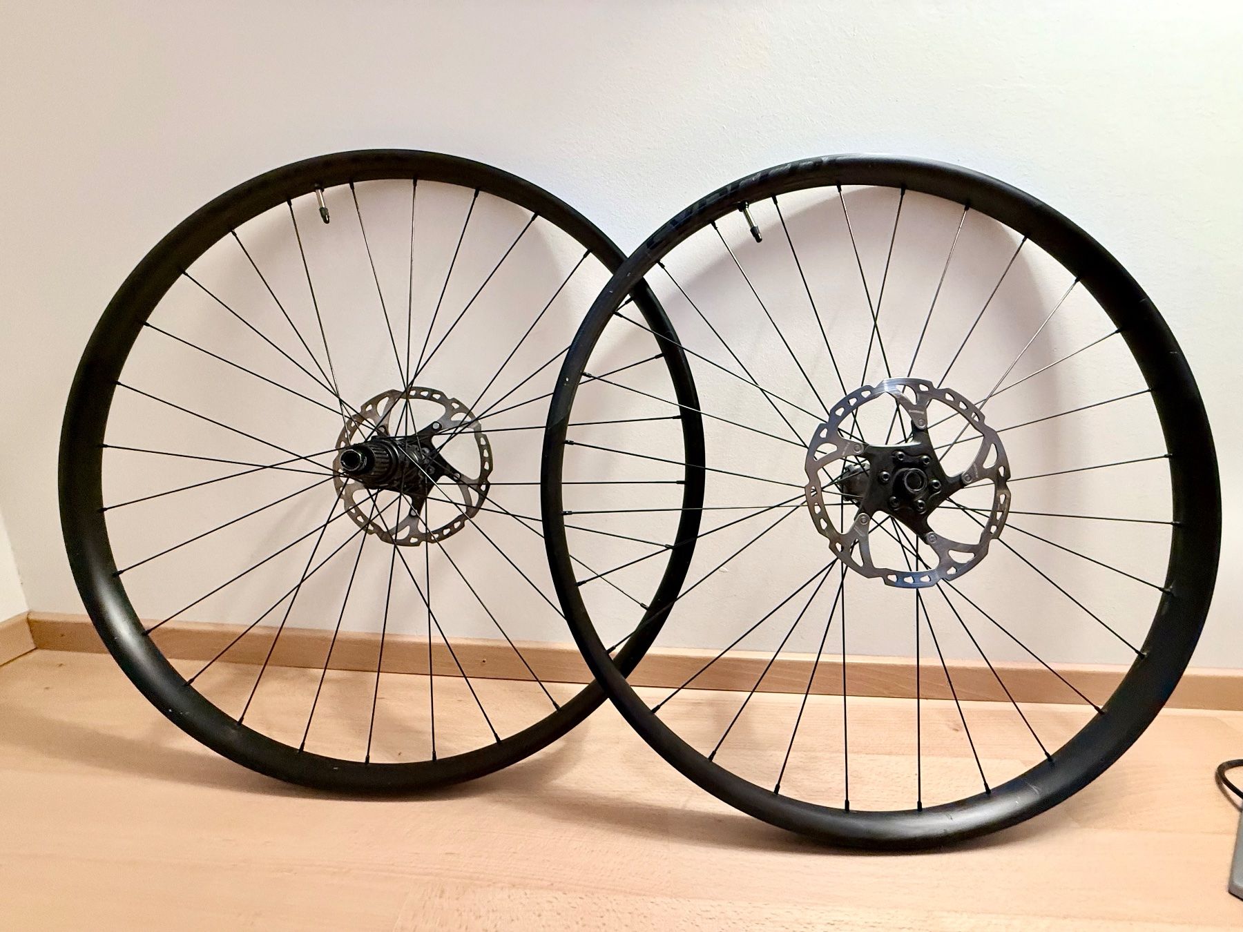 Syncros Silverton 2.0 Räder 29", XT-Discs, Shimano Freilauf (Gebraucht ...