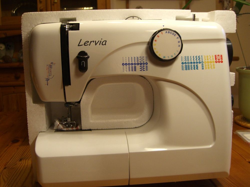 "Lervia", Super-Automatik Freiarm Nähmaschine,neu originalv. (Neu und ...