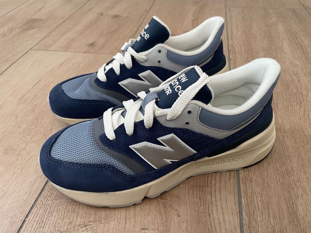 Turnschuhe von New Balance Gr. 35 1/2 NEU (Neu und originalverpackt) in ...