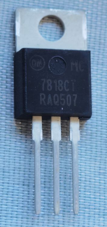7818CT IC Linearer Regulator 18V/1A (Gebraucht) in Adliswil für CHF 10 ...