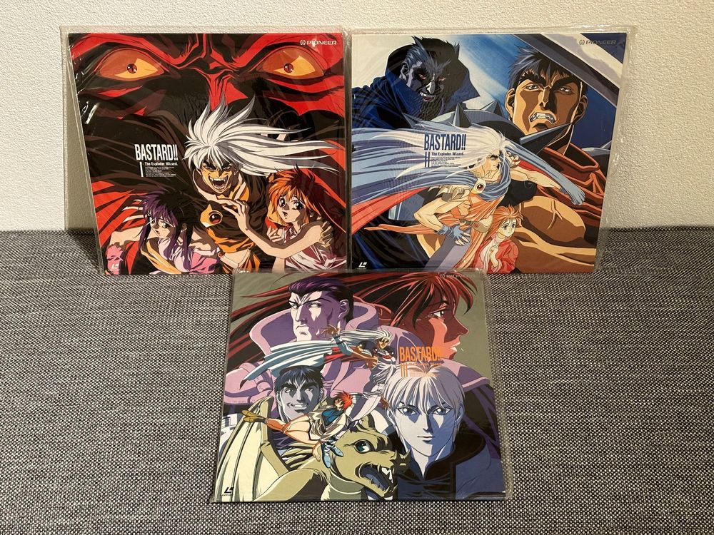 3 Laser Disc. Série animée Bastard!! (6 OAV) (Gebraucht) in La Tour-de ...
