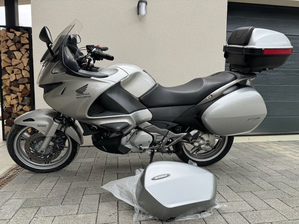 Honda NT 700 VA Deauville (mit ABS) (Gebraucht) in Bellmund für CHF ...