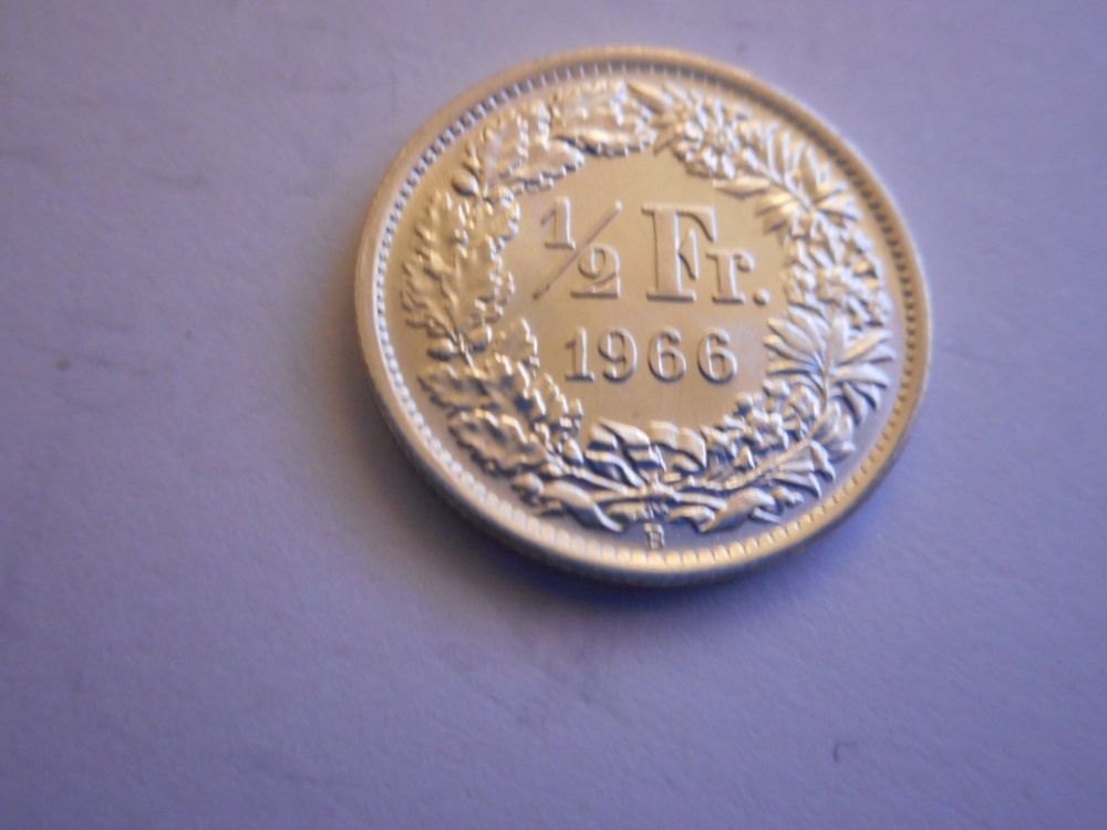 50 Rp. 1966 unz/stgl (Neu (gemäss Beschreibung)) in Kriegstetten für CHF 2.1 – mit Lieferung auf ...