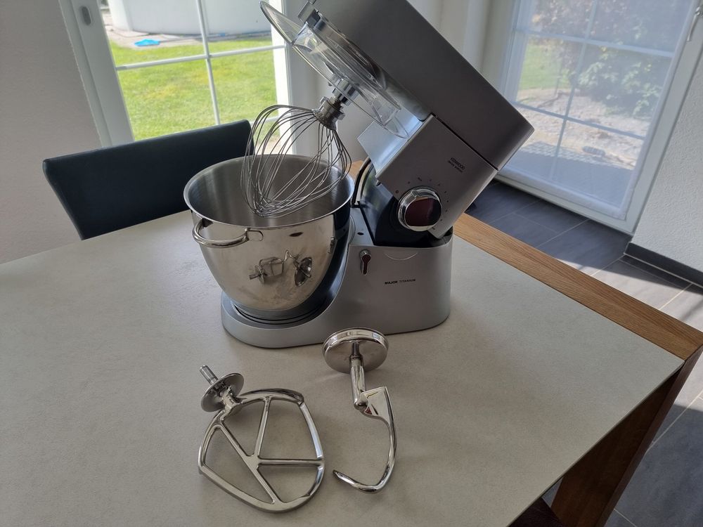 Kenwood Swiss Edition Major Titanium KM020 Küchenmaschine (Gebraucht ...