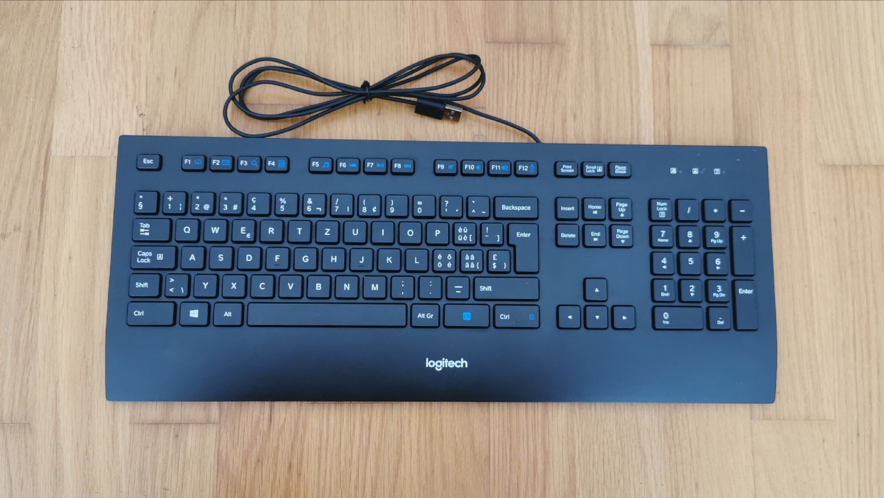 Logitech Maus und Tastatur (Neu (gemäss Beschreibung)) in Glattbrugg für CHF 24.9 – mit ...