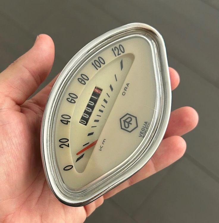 Piaggio Vespa SS 180 Tacho & revidiert (Neu (gemäss Beschreibung)) in ...