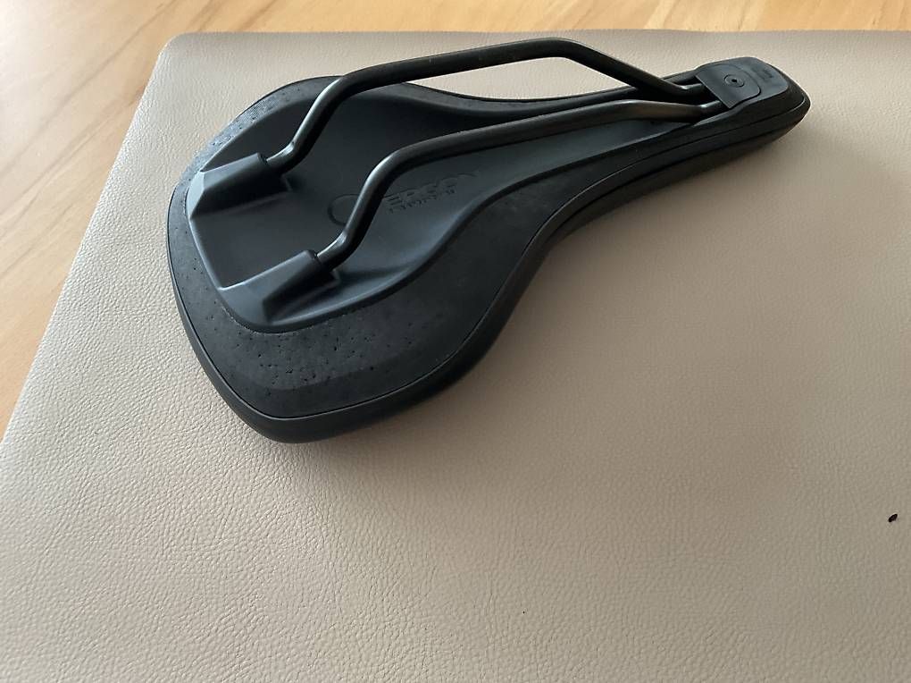 Top Ergon SM E-Mauntein Vello Sattel Gr. ML Men (Gebraucht) in ...