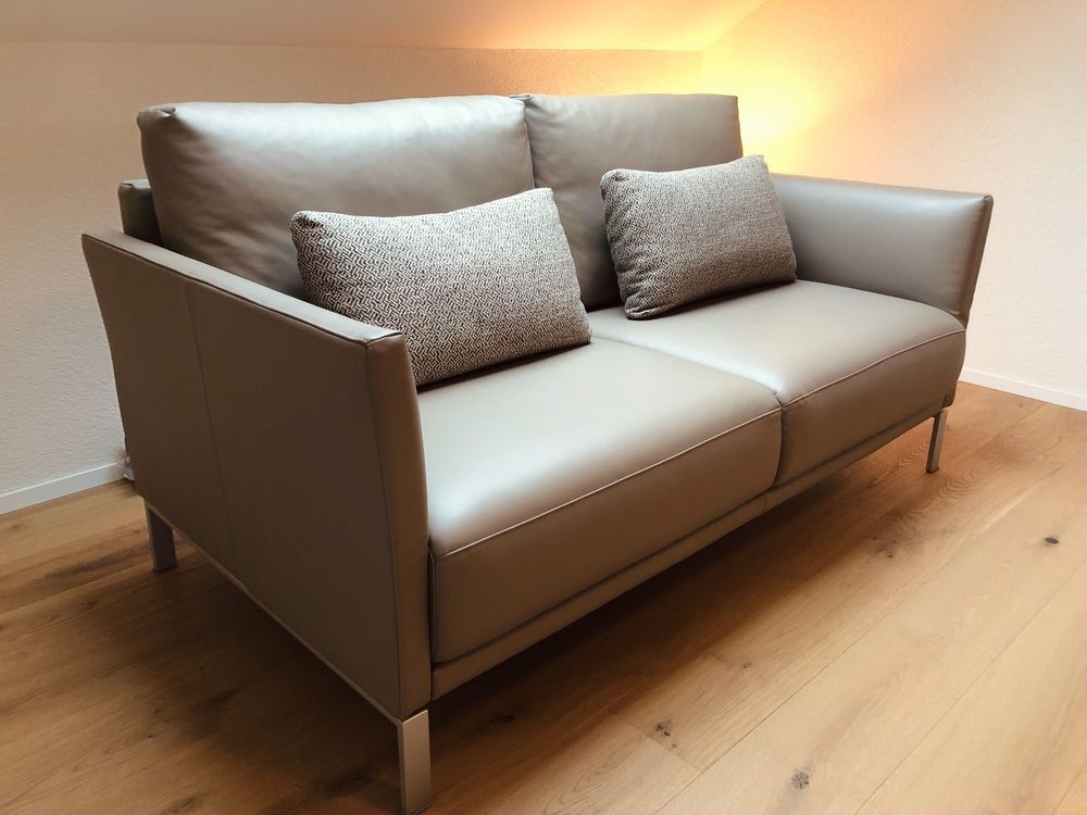 Rolf Benz Ledersofa Cara, 2-Sitzer, unbenutzt & wie neu ! | Kaufen auf Ricardo