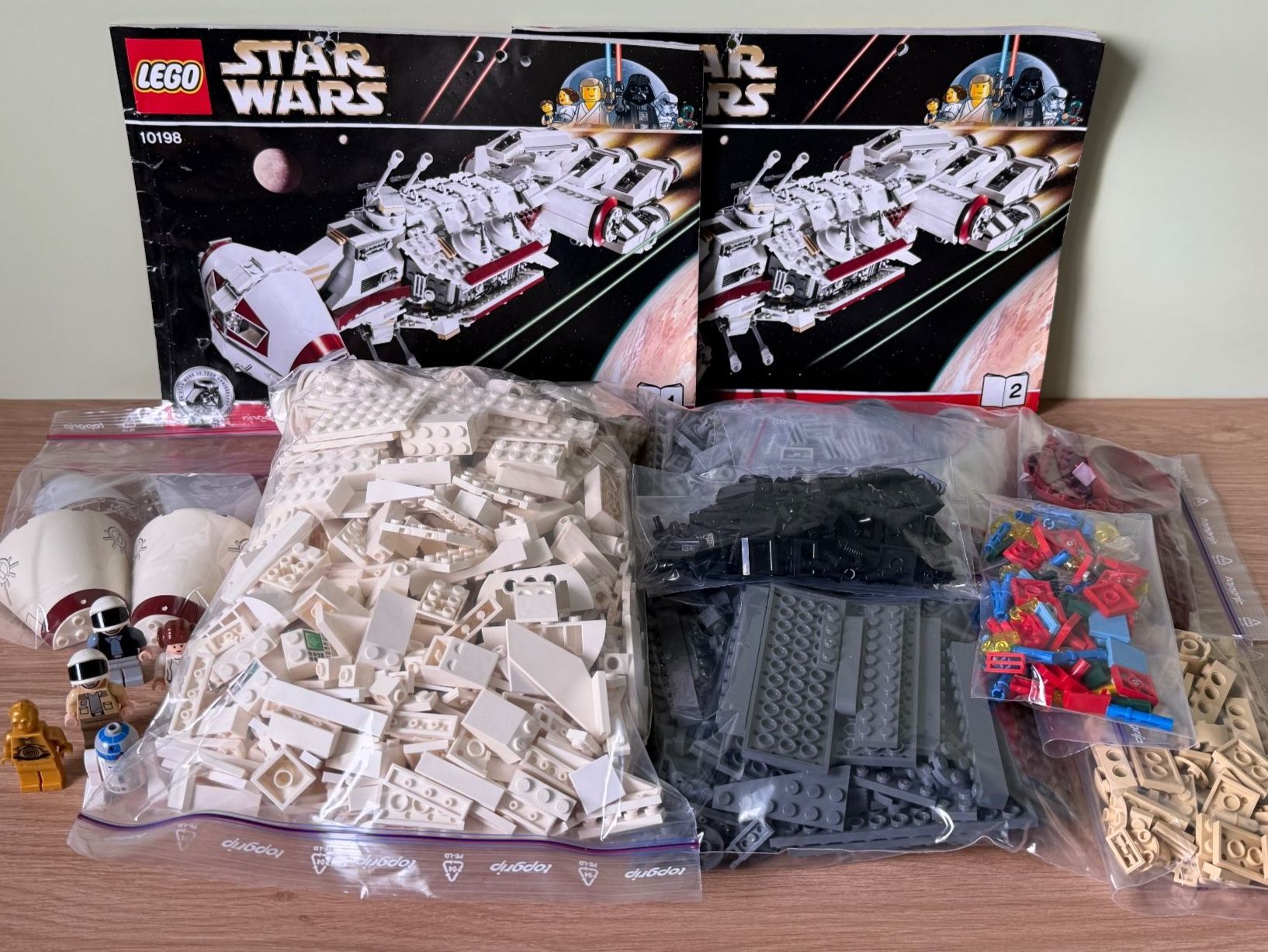Lego Star Wars 10198 Tantive IV mit neuen Minifiguren! (Gebraucht) in ...