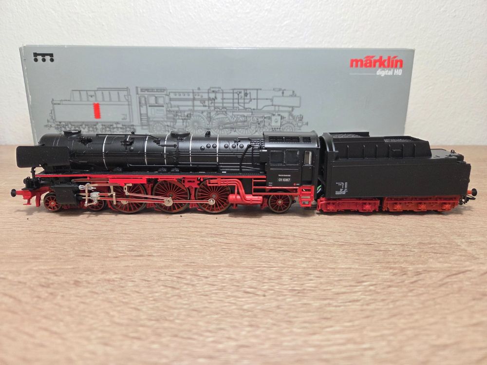 Märklin 37102 Dampflok BR 01 DB Digital Sound H0 (Neuf avec emballage d ...