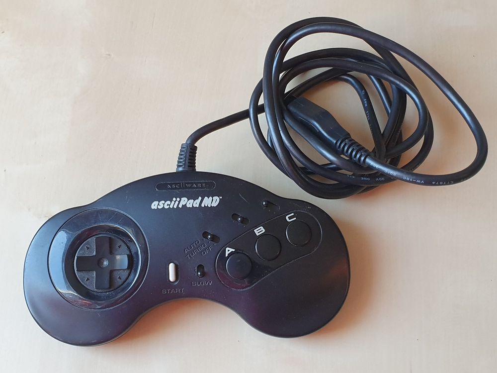 Sega Mega Drive Contoller Ascii Pad (Gebraucht) in Stansstad für CHF 9. ...