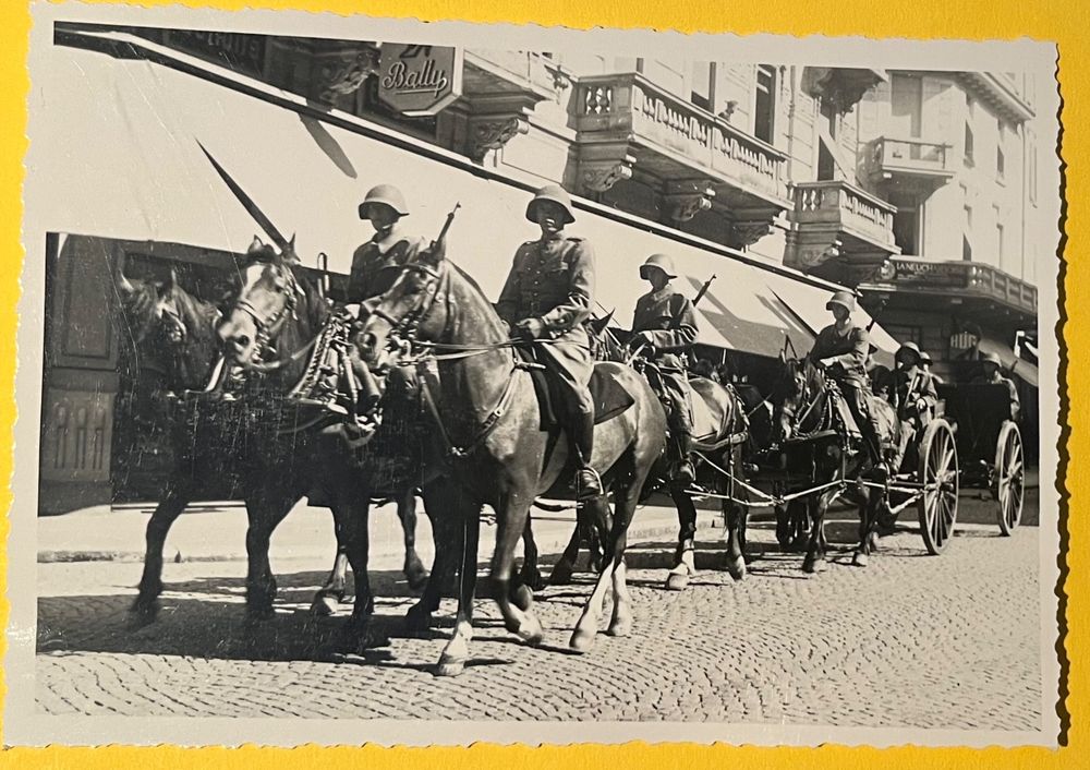 AK Kavallerie in der Stadt, Fotokarte | Kaufen auf Ricardo