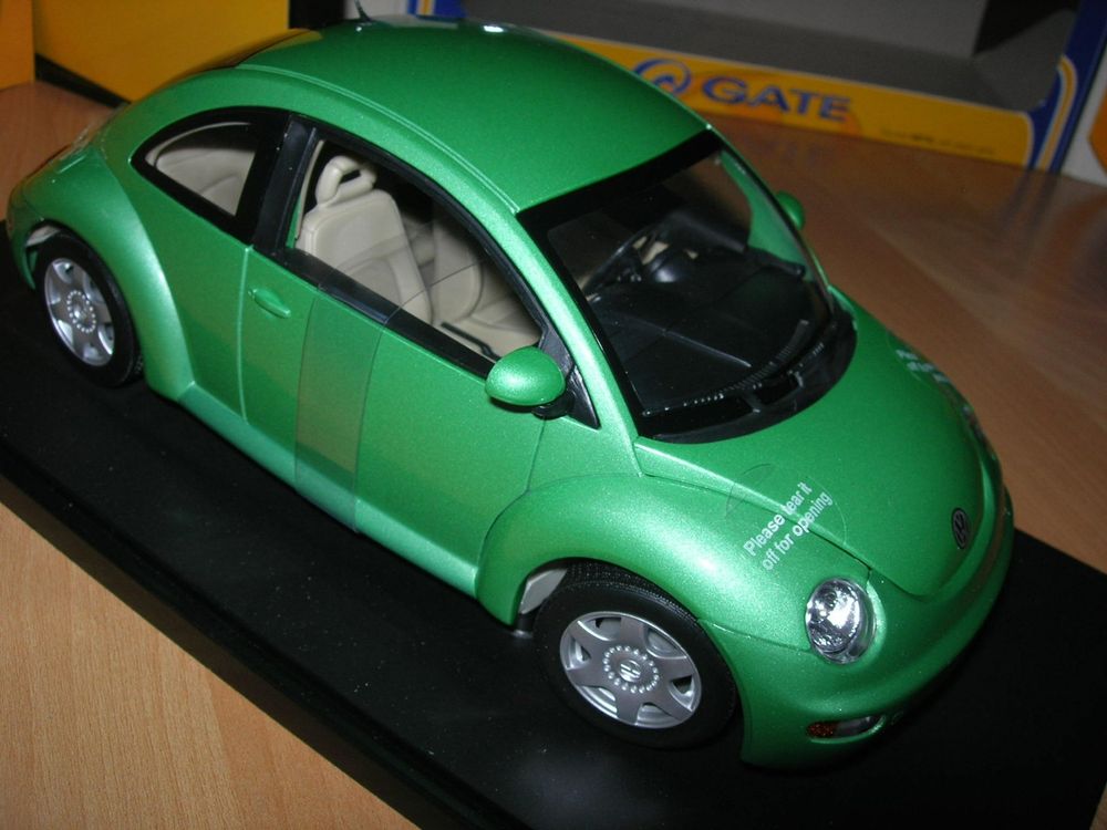 VW Neu Beetle Coupe 1998 grün * Gate 1:18 (Neuf avec emballage d'origine) à Hornussen pour CHF ...