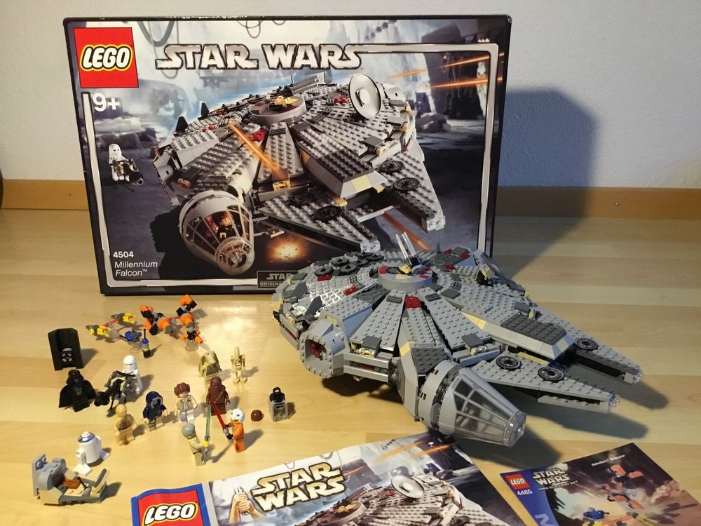 Lego Star Wars Millennium Falcon 4504 und Star Wars 4485 | Kaufen auf ...