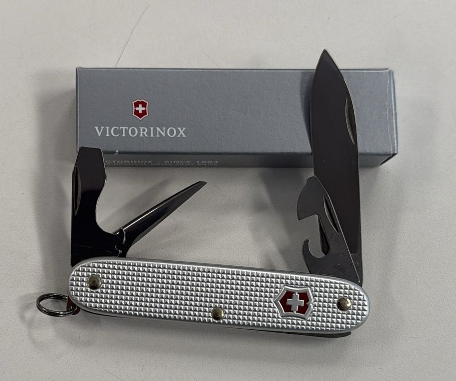 VICTORINOX PIONEER ALOX SILVER SACKMESSER (Neu und originalverpackt) in Zürich für CHF 30 – mit ...