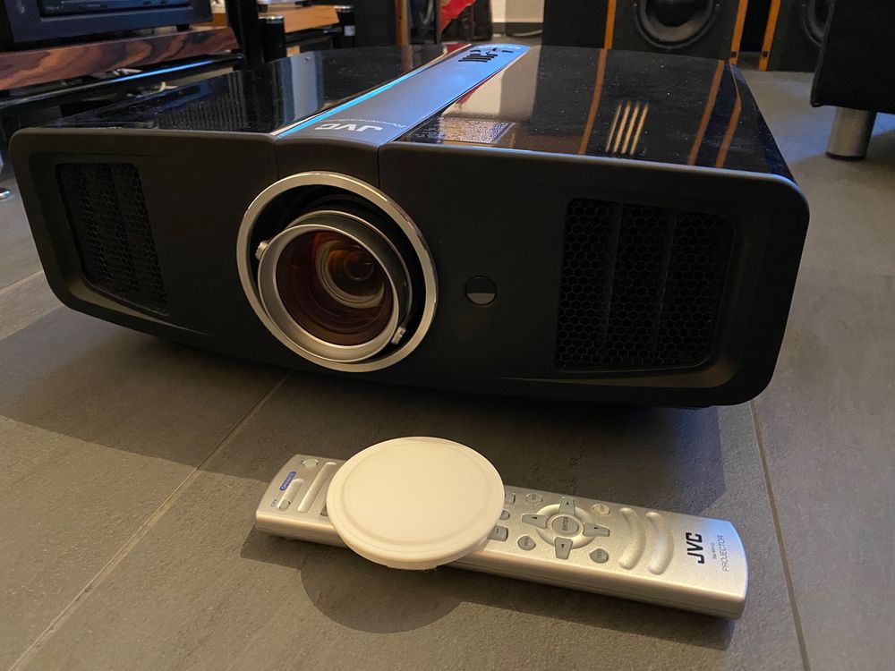 Heimkino Beamer JVC DLA RS1 (Gebraucht) in Radelfingen für CHF 50 – nur ...