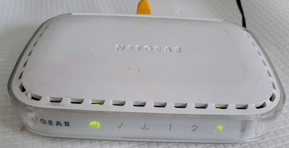 Netgear_RP614v4 Web-Safe-Router | Kaufen auf Ricardo