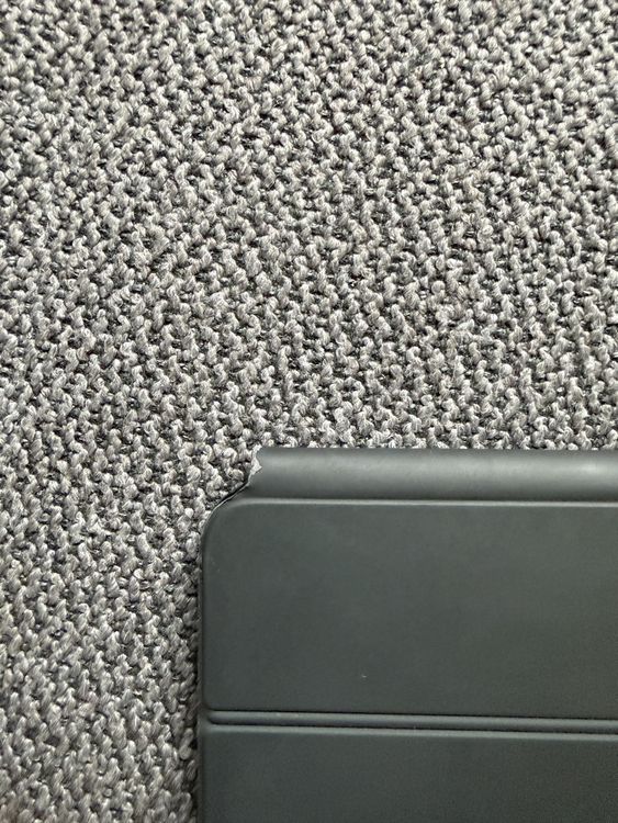 iPad Pro (256gb, WiFi, 4th gen) + Magic Keyboard (Gebraucht) in Zürich ...