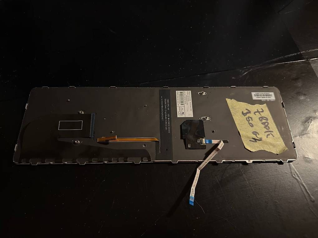 Clavier hp Z Book 150 g3 (D'occasion) à Ulmiz pour CHF 20 – retrait ...