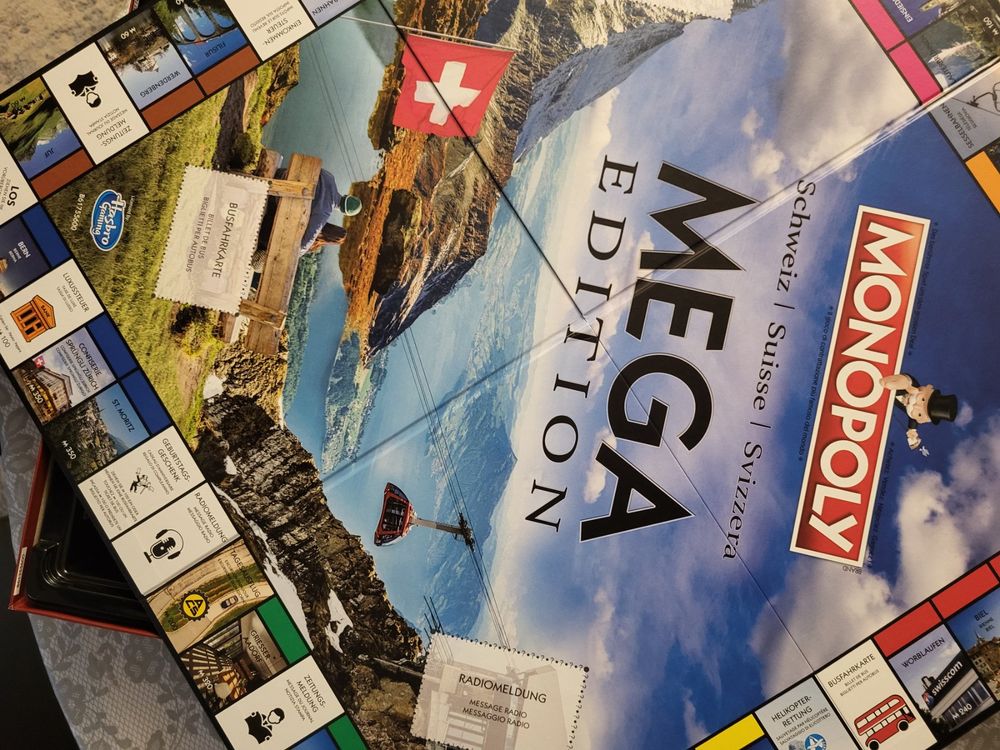 Monopoly mega edition (Gebraucht) in Bubendorf für CHF 13 – mit Lieferung auf Ricardo kaufen