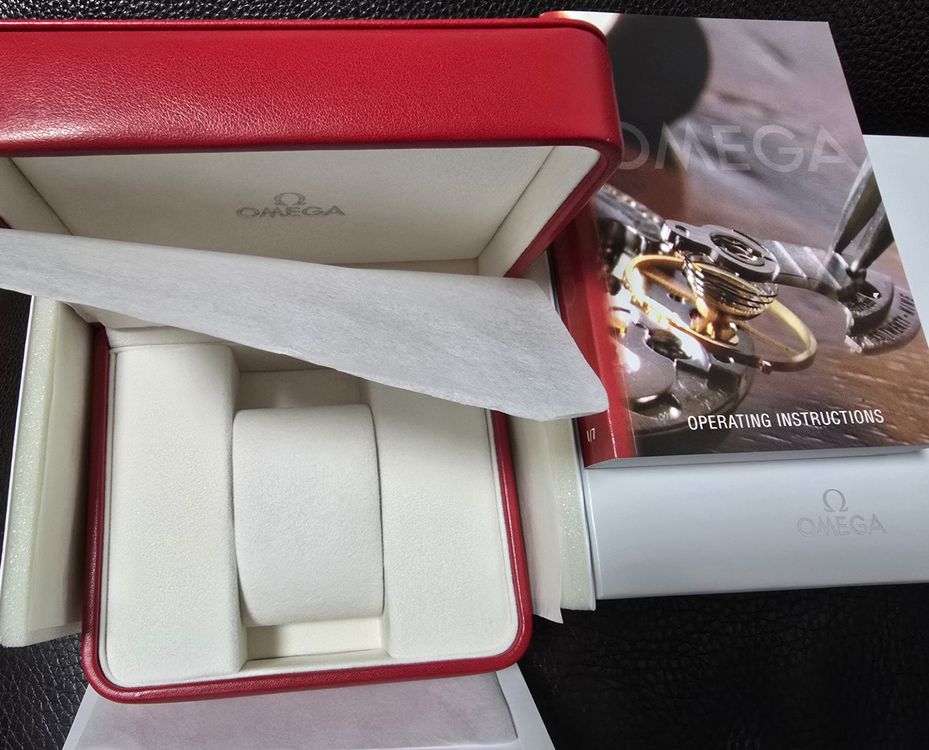 Omega Box NEU (Gebraucht) in Basel für CHF 115 – mit Lieferung auf Ricardo kaufen